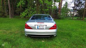 Grey Mercedes-Benz sl-600 2004 in Ukmerge, with an engine capacity of 5.51 L and mileage of 93 thousand km for 29500 €, photo 9 on AUTOMOTO.COM.LV
