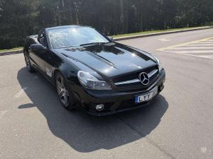 Black Mercedes-Benz SL 63 AMG 2009 in Vilnius, with an engine capacity of 6.21 L and mileage of 184 thousand km for 45000 €, photo 6 on AUTOMOTO.COM.LV