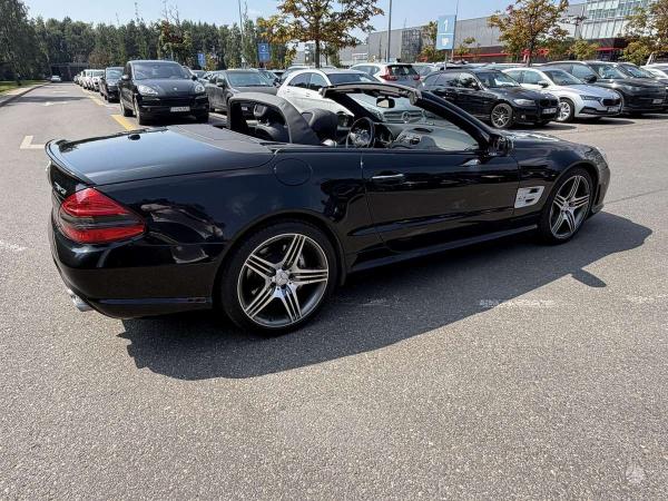 Black Mercedes-Benz SL 63 AMG 2009 in Vilnius, with an engine capacity of 6.21 L and mileage of 184 thousand km for 45000 €, photo 7 on AUTOMOTO.COM.LV