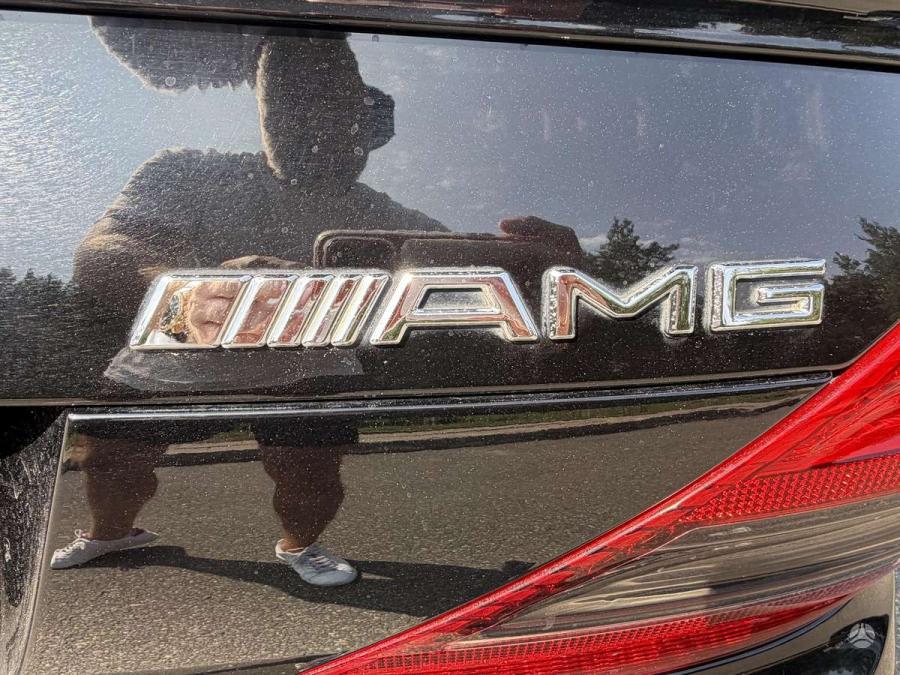 Black Mercedes-Benz SL 63 AMG 2009 in Vilnius, with an engine capacity of 6.21 L and mileage of 184 thousand km for 45000 €, photo 10 on AUTOMOTO.COM.LV