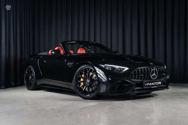 Black Mercedes-Benz SL 63 AMG 2022 in Vilnius, with an engine capacity of 3.98 L and mileage of 35 thousand km for 104999 €, photo 4 on AUTOMOTO.COM.LV