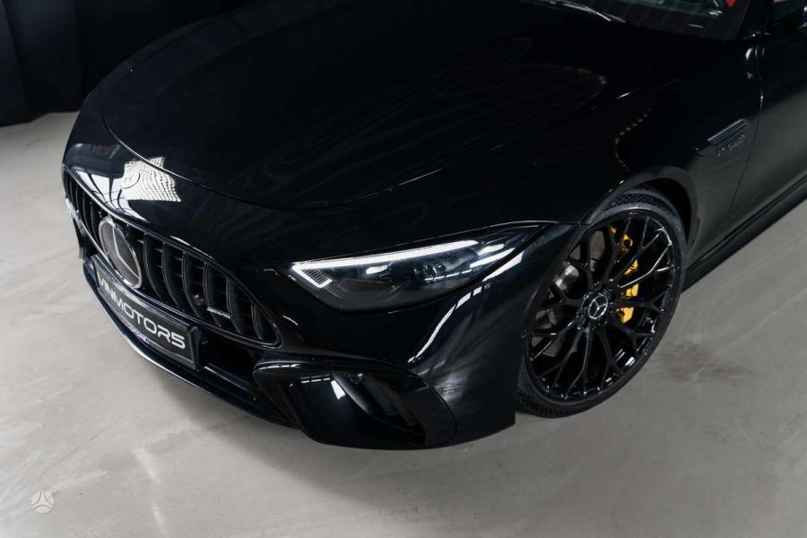 Черный Мерседес SL 63 AMG 2022 в Вильнюс, объемом двигателя 3.98 л и пробегом 35 тыс. км за 104999 €, фото 14 на AUTOMOTO.COM.LV