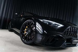 Черный Мерседес SL 63 AMG 2022 в Вильнюс, объемом двигателя 3.98 л и пробегом 35 тыс. км за 104999 €, фото 18 на AUTOMOTO.COM.LV