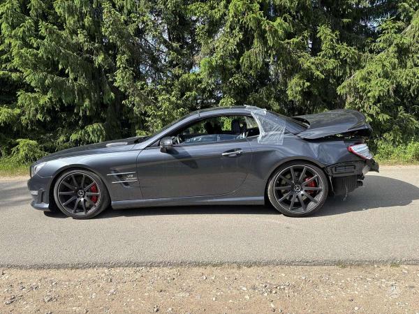 Pelēks Mercedes-Benz SL 63 AMG 2013 Kauņa, ar dzinēja tilpumu 5.46 L un nobraukumu 36 tūkst. km par 23999 €, foto 7 vietnē AUTOMOTO.COM.LV