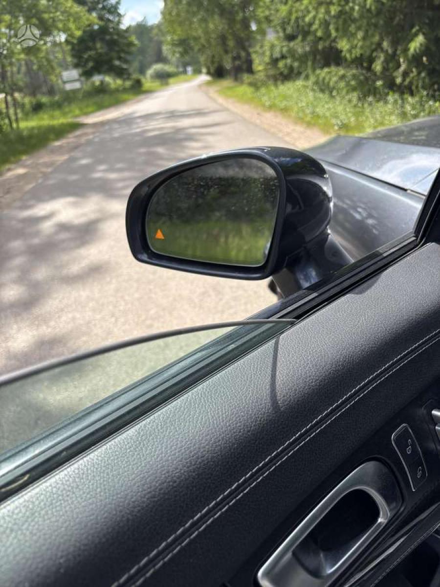 Pelēks Mercedes-Benz SL 63 AMG 2013 Kauņa, ar dzinēja tilpumu 5.46 L un nobraukumu 36 tūkst. km par 23999 €, foto 11 vietnē AUTOMOTO.COM.LV