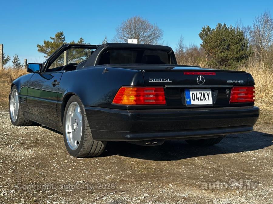 Black Mercedes-Benz SL-Class 1991 in Tallinn, with an engine capacity of 5.00 L and mileage of 169 thousand km for 10990 €, photo 3 on AUTOMOTO.COM.LV