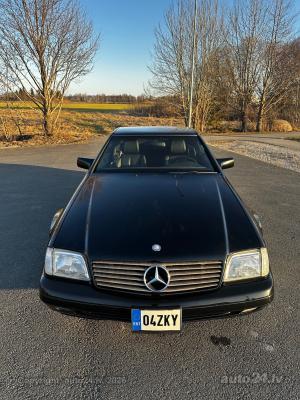 Black Mercedes-Benz SL-Class 1991 in Tallinn, with an engine capacity of 5.00 L and mileage of 169 thousand km for 10990 €, photo 10 on AUTOMOTO.COM.LV