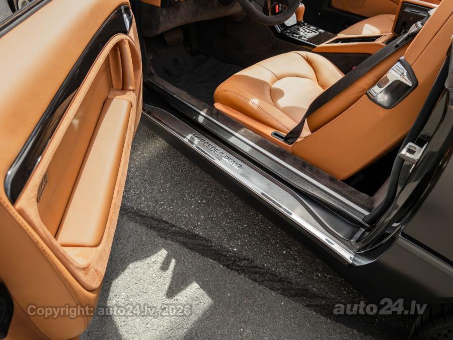 Black Mercedes-Benz SL-Class 1997 in Tallinn, with an engine capacity of 5.00 L and mileage of 159 thousand km for 28900 €, photo 13 on AUTOMOTO.COM.LV
