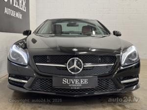 Melns Mercedes-Benz SL-Class 2013 Tallina, ar dzinēja tilpumu 4.70 L un nobraukumu 151 tūkst. km par 35995 €, foto 4 vietnē AUTOMOTO.COM.LV