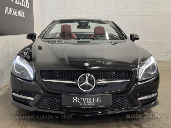 Melns Mercedes-Benz SL-Class 2013 Tallina, ar dzinēja tilpumu 4.70 L un nobraukumu 151 tūkst. km par 35995 €, foto 5 vietnē AUTOMOTO.COM.LV