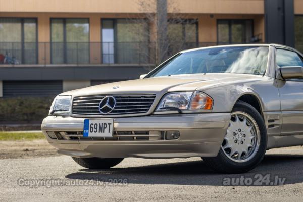 Mercedes-Benz SL-Class 1997 Tallina, ar dzinēja tilpumu 5.00 L un nobraukumu 231 tūkst. km par 25000 €, foto 9 vietnē AUTOMOTO.COM.LV
