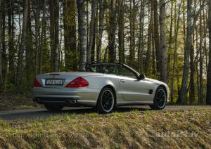 Mercedes-Benz SL-Class 2004 Tallina, ar dzinēja tilpumu 5.00 L un nobraukumu 119 tūkst. km par 15000 €, foto 1 vietnē AUTOMOTO.COM.LV
