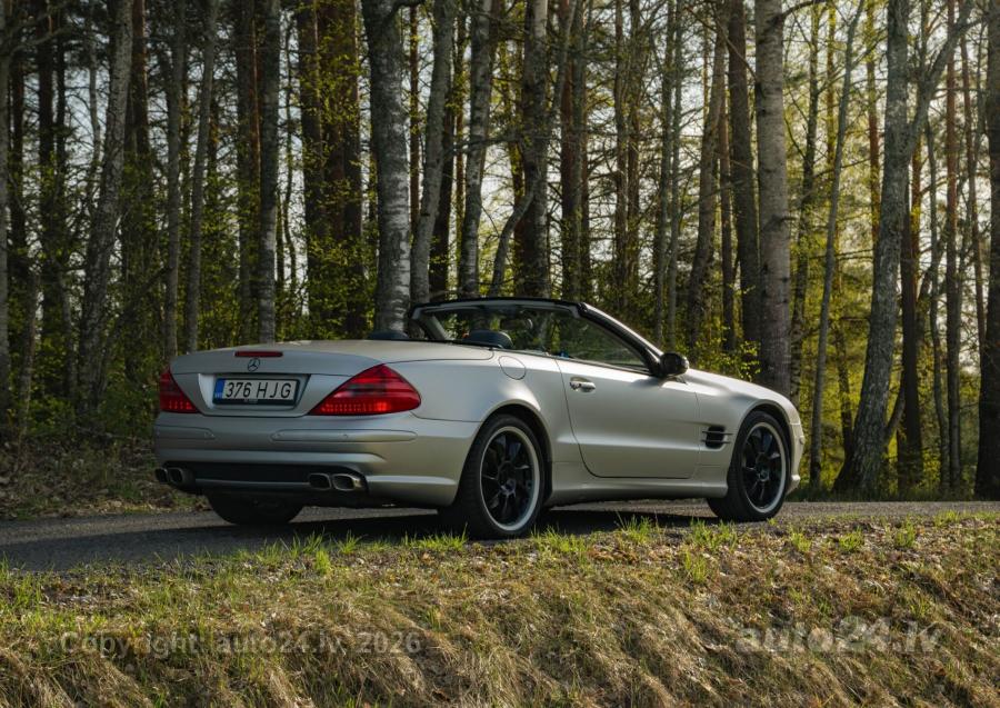 Mercedes-Benz SL-Class 2004 Tallina, ar dzinēja tilpumu 5.00 L un nobraukumu 119 tūkst. km par 15000 €, foto 1 vietnē AUTOMOTO.COM.LV