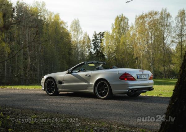 Mercedes-Benz SL-Class 2004 Tallina, ar dzinēja tilpumu 5.00 L un nobraukumu 119 tūkst. km par 15000 €, foto 3 vietnē AUTOMOTO.COM.LV