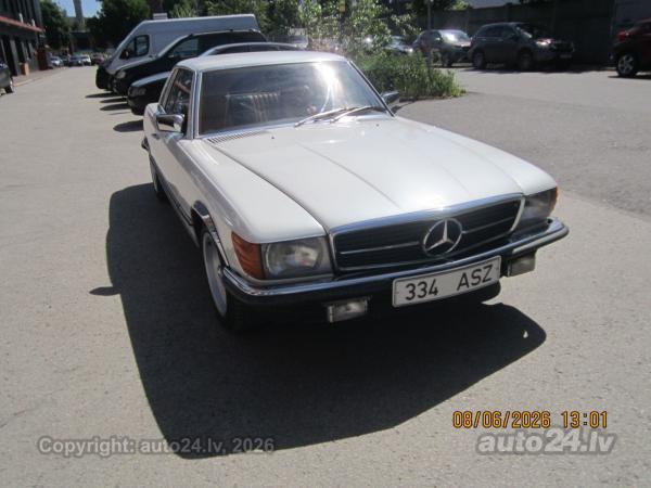 Mercedes-Benz SL-Class 1981 Tallina, ar dzinēja tilpumu 3.80 L un nobraukumu 296 tūkst. km par 15990 €, foto 1 vietnē AUTOMOTO.COM.LV