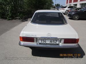 Mercedes-Benz SL-Class 1981 Tallina, ar dzinēja tilpumu 3.80 L un nobraukumu 296 tūkst. km par 15990 €, foto 5 vietnē AUTOMOTO.COM.LV