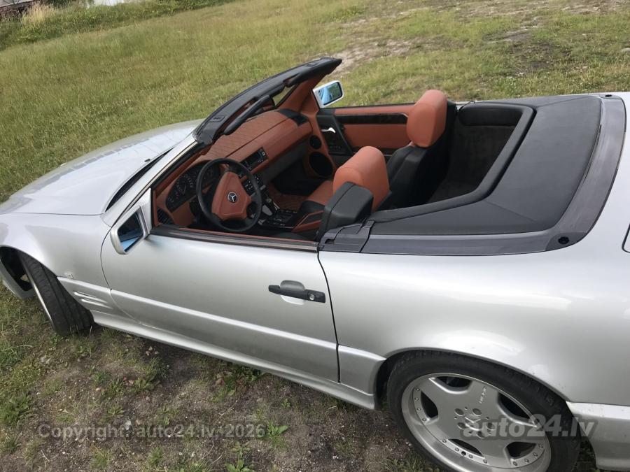 Pelēks Mercedes-Benz SL-Class 1995 Tallina, ar dzinēja tilpumu 3.20 L un nobraukumu 160 tūkst. km par 16500 €, foto 4 vietnē AUTOMOTO.COM.LV