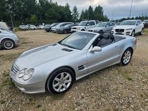 Pelēks Mercedes-Benz SL-Class 2001 Tartu, ar dzinēja tilpumu 5.00 L un nobraukumu 215 tūkst. km par 11990 €, foto 3 vietnē AUTOMOTO.COM.LV