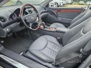 Pelēks Mercedes-Benz SL-Class 2001 Tartu, ar dzinēja tilpumu 5.00 L un nobraukumu 215 tūkst. km par 11990 €, foto 15 vietnē AUTOMOTO.COM.LV