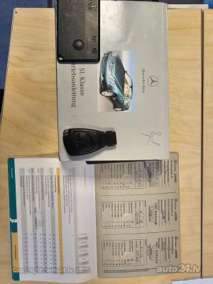 Pelēks Mercedes-Benz SL-Class 2001 Tartu, ar dzinēja tilpumu 5.00 L un nobraukumu 215 tūkst. km par 11990 €, foto 22 vietnē AUTOMOTO.COM.LV