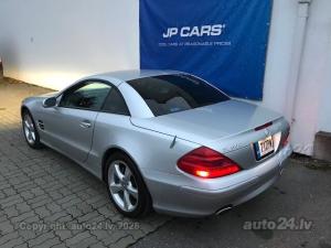 Grey Mercedes-Benz SL-Class 2003 in Tallinn, with an engine capacity of 6.00 L and mileage of 52 thousand km for 43500 €, photo 23 on AUTOMOTO.COM.LV