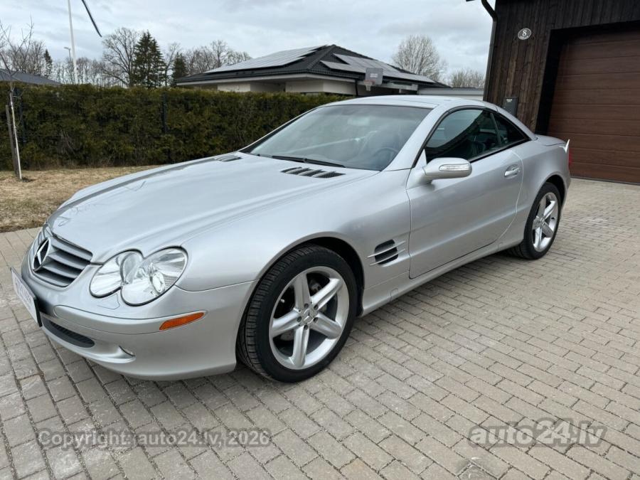Pelēks Mercedes-Benz SL-Class 2004 Tallina, ar dzinēja tilpumu 5.00 L un nobraukumu 147 tūkst. km par 12700 €, foto 1 vietnē AUTOMOTO.COM.LV