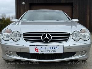 Pelēks Mercedes-Benz SL-Class 2004 Tallina, ar dzinēja tilpumu 5.00 L un nobraukumu 147 tūkst. km par 12700 €, foto 3 vietnē AUTOMOTO.COM.LV