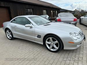 Pelēks Mercedes-Benz SL-Class 2004 Tallina, ar dzinēja tilpumu 5.00 L un nobraukumu 147 tūkst. km par 12700 €, foto 4 vietnē AUTOMOTO.COM.LV