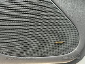 Pelēks Mercedes-Benz SL-Class 2004 Tallina, ar dzinēja tilpumu 5.00 L un nobraukumu 147 tūkst. km par 12700 €, foto 6 vietnē AUTOMOTO.COM.LV