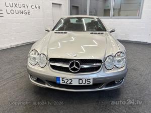 Grey Mercedes-Benz SL-Class 2006 in Tallinn, with an engine capacity of 5.50 L and mileage of 220 thousand km for 16000 €, photo 7 on AUTOMOTO.COM.LV