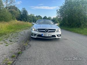Grey Mercedes-Benz SL-Class 2008 in Tallinn, with an engine capacity of 5.50 L and mileage of 83 thousand km for 17200 €, photo 4 on AUTOMOTO.COM.LV