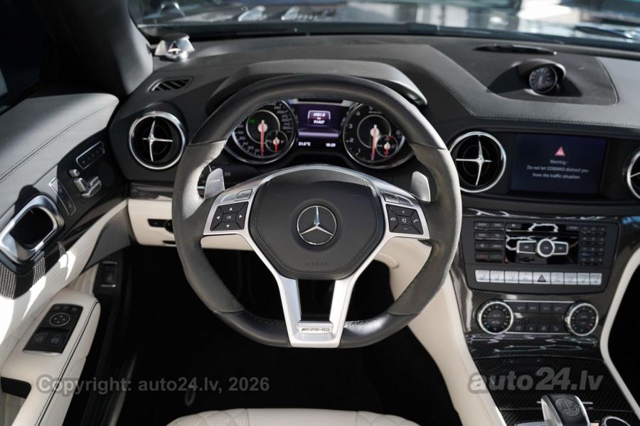 Grey Mercedes-Benz SL-Class 2012 in Tallinn, with an engine capacity of 6.00 L and mileage of 91 thousand km for 174900 €, photo 8 on AUTOMOTO.COM.LV