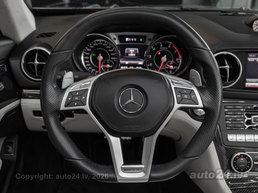 Pelēks Mercedes-Benz SL-Class 2013 Tallina, ar dzinēja tilpumu 5.50 L un nobraukumu 116 tūkst. km par 49000 €, foto 13 vietnē AUTOMOTO.COM.LV