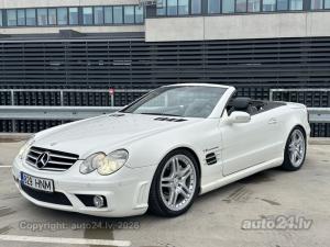 White Mercedes-Benz SL-Class 2002 in Tallinn, with an engine capacity of 5.40 L and mileage of 108 thousand km for 28900 €, photo  on AUTOMOTO.COM.LV