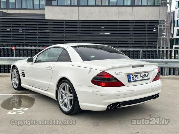 Balts Mercedes-Benz SL-Class 2002 Tallina, ar dzinēja tilpumu 5.40 L un nobraukumu 108 tūkst. km par 28900 €, foto 4 vietnē AUTOMOTO.COM.LV