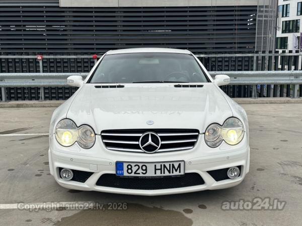 Balts Mercedes-Benz SL-Class 2002 Tallina, ar dzinēja tilpumu 5.40 L un nobraukumu 108 tūkst. km par 28900 €, foto 6 vietnē AUTOMOTO.COM.LV