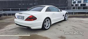 White Mercedes-Benz SL-Class 2002 in Tallinn, with an engine capacity of 5.40 L and mileage of 108 thousand km for 28900 €, photo 9 on AUTOMOTO.COM.LV