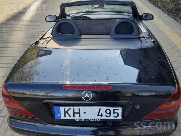 Melns Mercedes-Benz SLK 200 1998 Rīga, ar dzinēja tilpumu 2.00 L un nobraukumu 219 tūkst. km par 1500 €, foto 2 vietnē AUTOMOTO.COM.LV