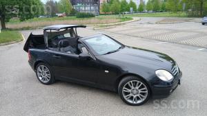 Melns Mercedes-Benz SLK 200 1999 Rīga, ar dzinēja tilpumu 2.00 L un nobraukumu 246 tūkst. km par 3900 €, foto 12 vietnē AUTOMOTO.COM.LV