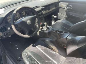 Black Mercedes-Benz SLK 200 2001 in Panevezys, with an engine capacity of 2.00 L and mileage of 290 thousand km for 1650 €, photo 6 on AUTOMOTO.COM.LV