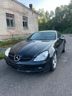 Melns Mercedes-Benz SLK 200 2004 Kauņa, ar dzinēja tilpumu 1.80 L un nobraukumu 270 tūkst. km par 2700 €, foto 6 vietnē AUTOMOTO.COM.LV