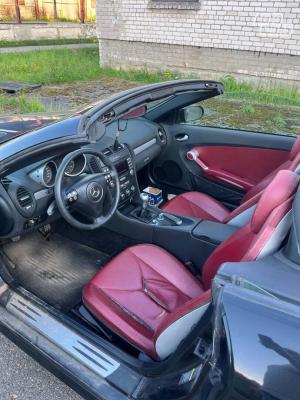 Melns Mercedes-Benz SLK 200 2004 Kauņa, ar dzinēja tilpumu 1.80 L un nobraukumu 270 tūkst. km par 2700 €, foto 9 vietnē AUTOMOTO.COM.LV
