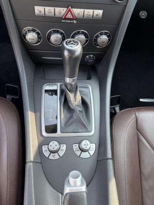 Melns Mercedes-Benz SLK 200 2006 Kauņa, ar dzinēja tilpumu 1.80 L un nobraukumu 128 tūkst. km par 12500 €, foto 11 vietnē AUTOMOTO.COM.LV