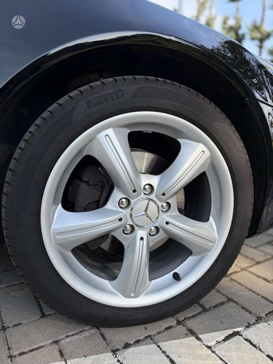 Melns Mercedes-Benz SLK 200 2006 Kauņa, ar dzinēja tilpumu 1.80 L un nobraukumu 128 tūkst. km par 12500 €, foto 19 vietnē AUTOMOTO.COM.LV