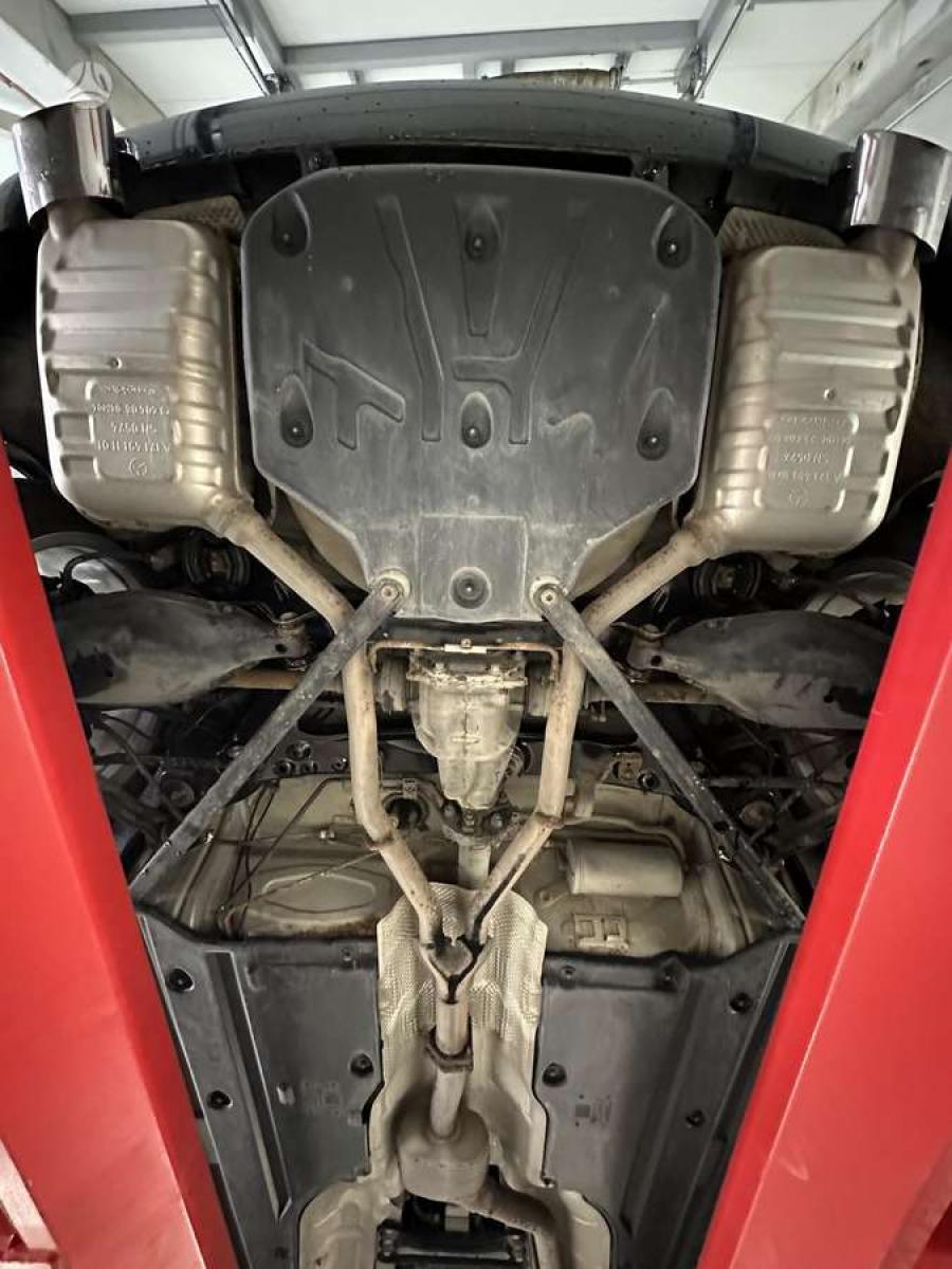 Melns Mercedes-Benz SLK 200 2006 Kauņa, ar dzinēja tilpumu 1.80 L un nobraukumu 128 tūkst. km par 12500 €, foto 21 vietnē AUTOMOTO.COM.LV