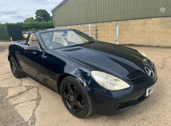 Zils Mercedes-Benz SLK 200 2004 Kauņa, ar dzinēja tilpumu 1.80 L un nobraukumu 75 tūkst. km par 3150 €, foto 6 vietnē AUTOMOTO.COM.LV