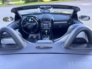 Brown Mercedes-Benz SLK 200 2005 in Cesis, with an engine capacity of 1.80 L and mileage of 281 thousand km for 7350 €, photo 17 on AUTOMOTO.COM.LV