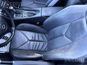 Brown Mercedes-Benz SLK 200 2005 in Cesis, with an engine capacity of 1.80 L and mileage of 281 thousand km for 7350 €, photo 19 on AUTOMOTO.COM.LV