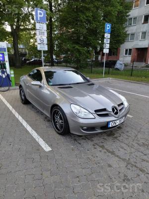 Brūns Mercedes-Benz SLK 200 2007 Rīga, ar dzinēja tilpumu 1.80 L un nobraukumu 252 tūkst. km par 6800 €, foto 3 vietnē AUTOMOTO.COM.LV
