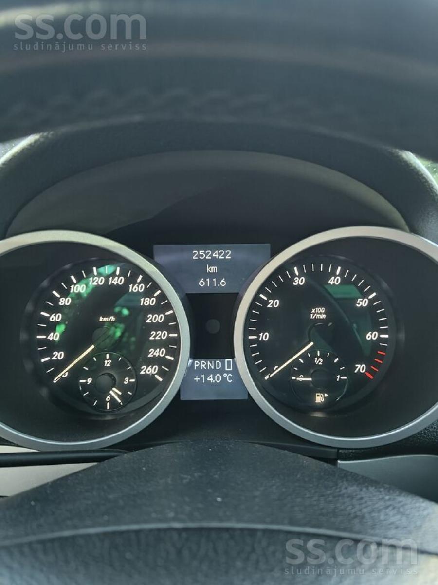 Brūns Mercedes-Benz SLK 200 2007 Rīga, ar dzinēja tilpumu 1.80 L un nobraukumu 252 tūkst. km par 6800 €, foto 10 vietnē AUTOMOTO.COM.LV